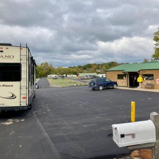 Cape Camping & RV Park - Cape Girardeau, Missouri - RV LIFE Campground ...